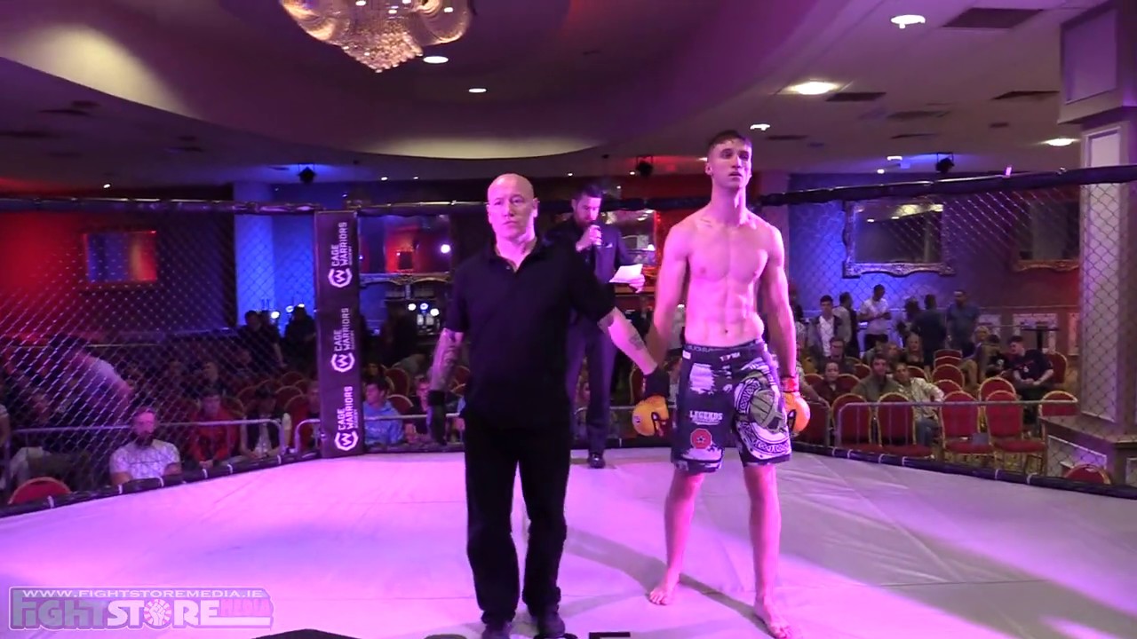 Adam Shelley vs Carl Byrne - Cage Warriors Academy Ireland 3 - YouTube