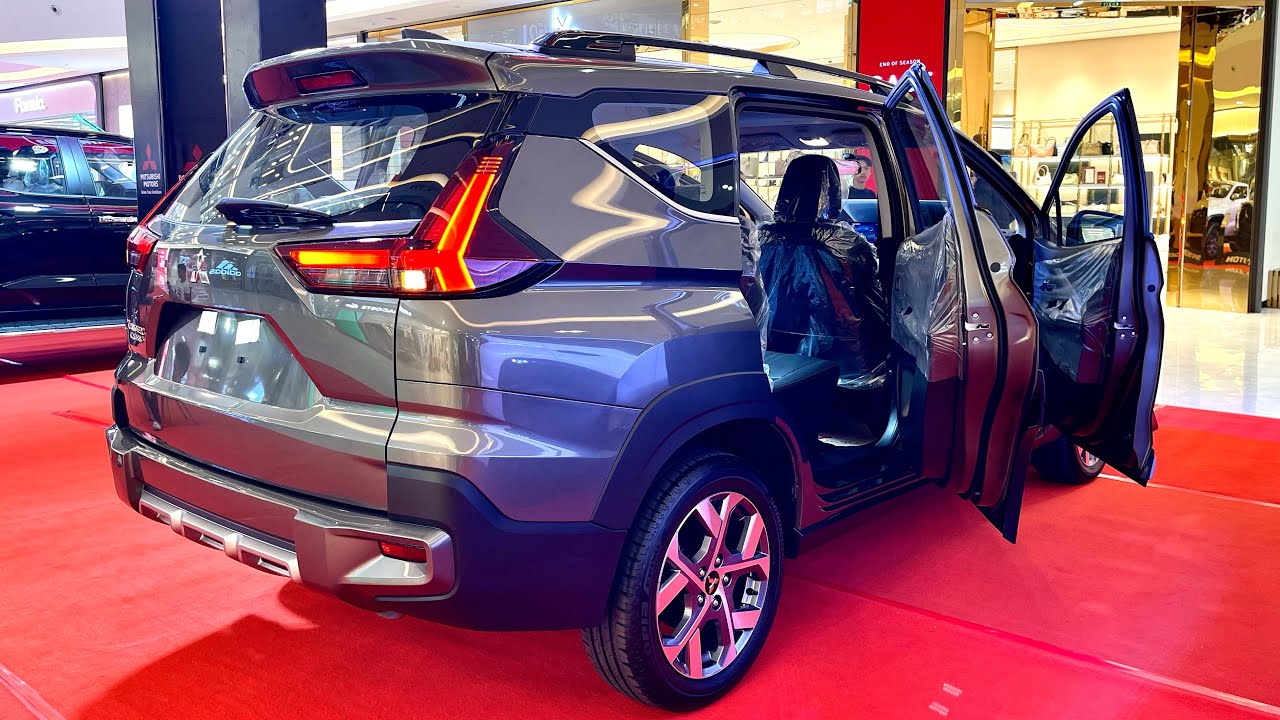 2024 Mitsubishi Xpander Cross 1.5L 7 Seater, Interior and Exterior ...