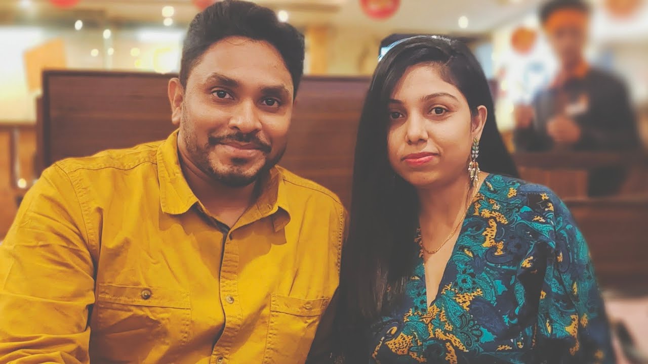 8 th wedding anniversary 💕| Barbeque Nation Metro mall | Mahi and Arya ...