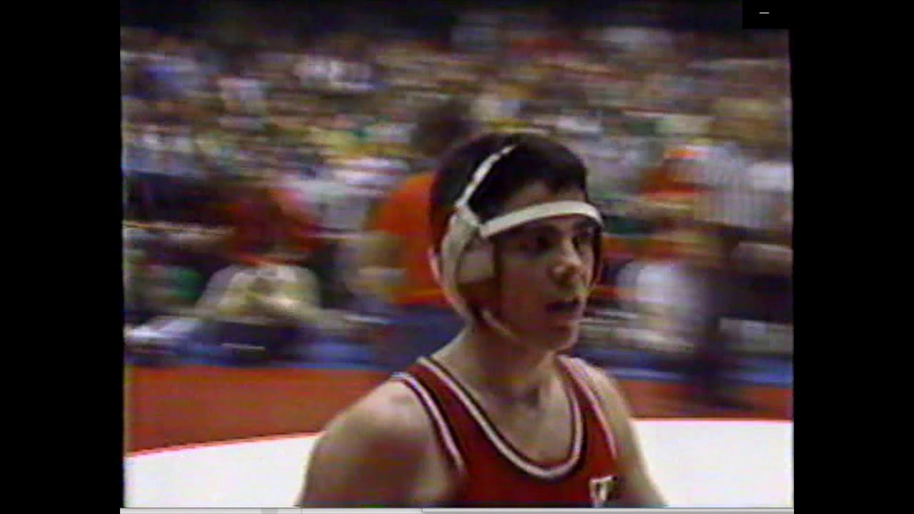1988 IA HS ST Finals 98 lbs, Gary McLaughlin of Hampton vs Mike Needham ...