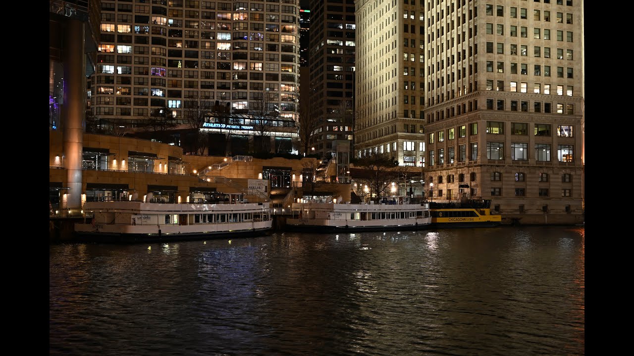 Chicago Riverwalk 4K Walking Tour | Wrigley Building, Tribune Tower ...