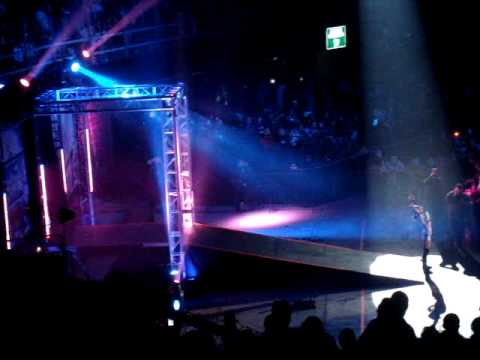 Entrada de Michelle McCool SmackDown! / ECW Survivor Series Tour 18-10 ...
