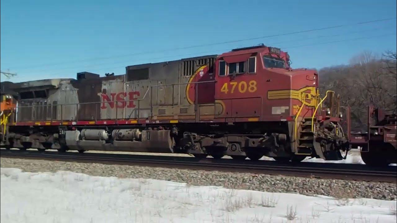 BNSF 3701 w/S-CHCTAC (BNSF Warbonnet 2nd unit) 2/22/25 - YouTube