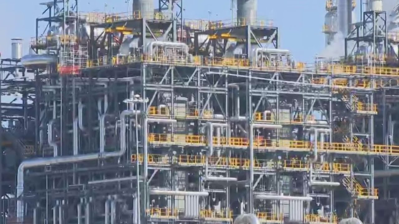Shell Polymers Monaca conducting emergency response drill - YouTube