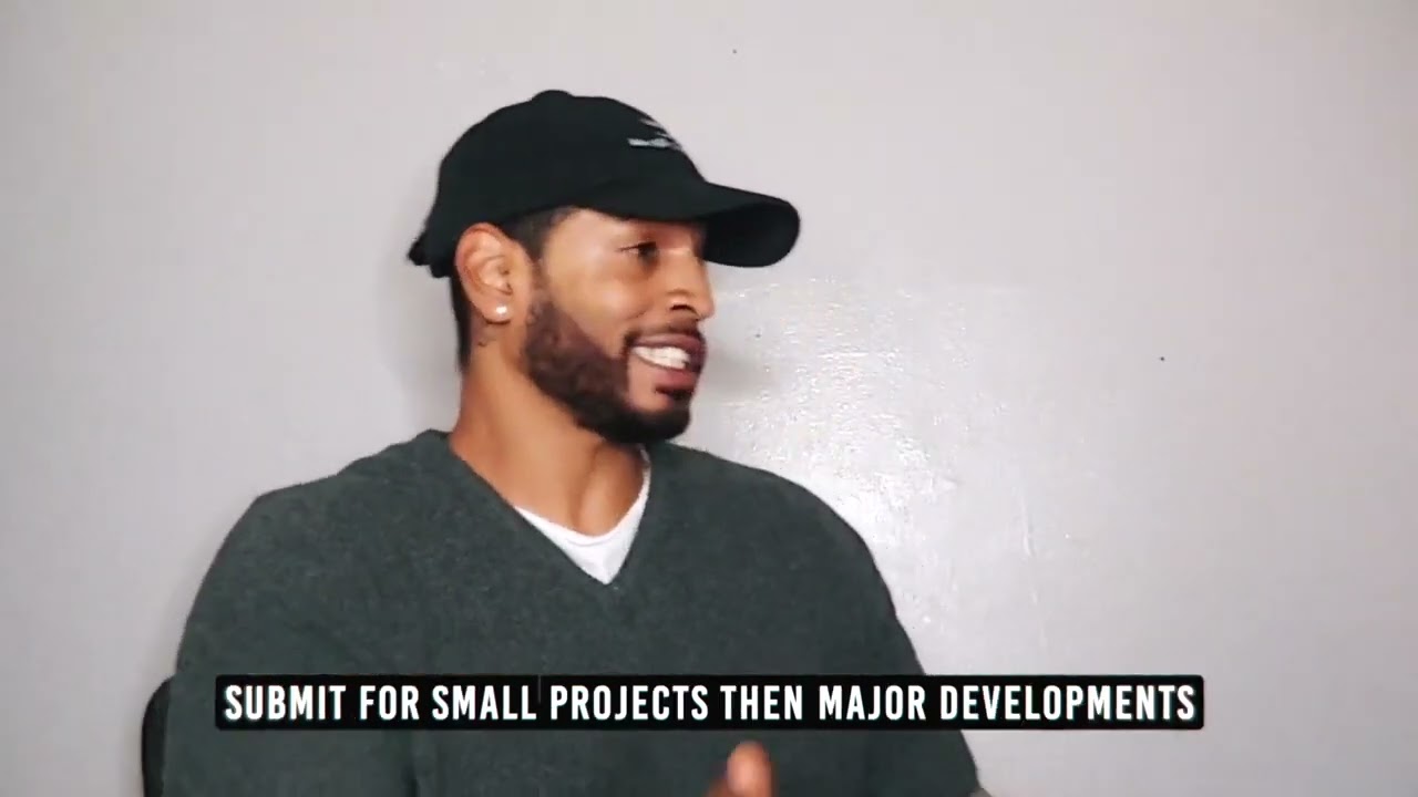 Round of applause - prof. Linus Dahlander feat Dex McBean - YouTube