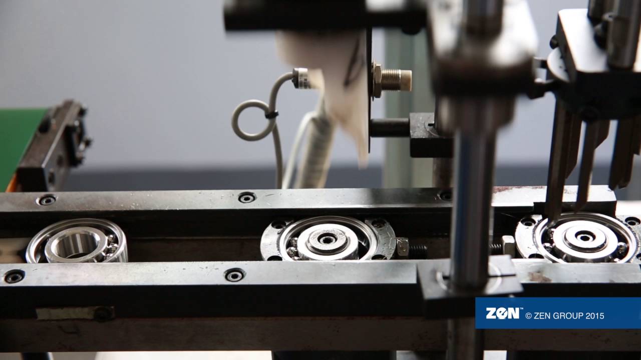 Zen Ball Bearings - Spacing the balls - YouTube