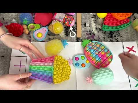 FIDGET TRADING WITH MY SISTER! - FOOD Fidgets ONLY!🍟🍩🍫 *LEGENDARY POP ITS*