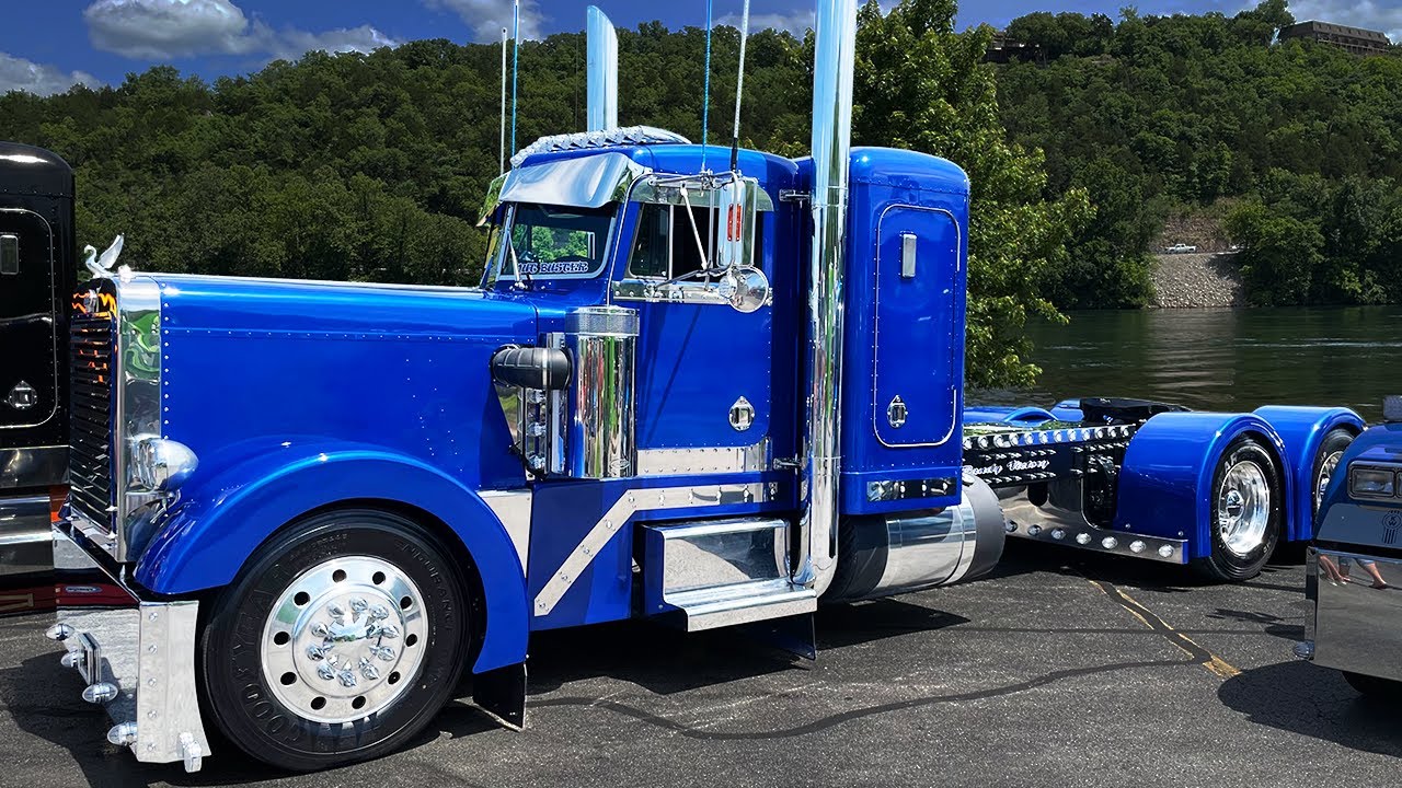 Custom Peterbilt 359 Show Trucks Used 1985 Peterbilt 359 For Sale In