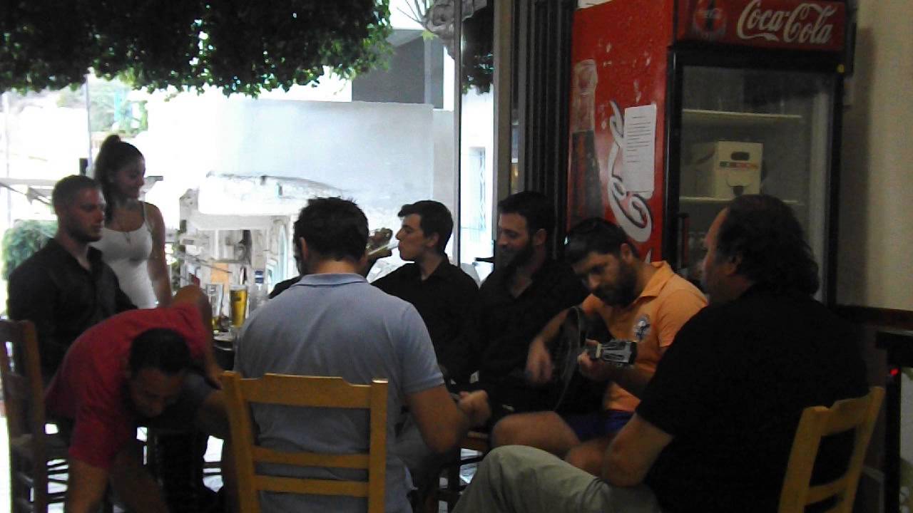 Καφενειο Γιορταμης-Παρεα στην Αγια Γαληνη - YouTube