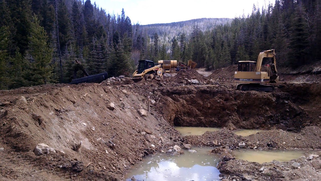212 A Detailed Look at a Local Placer Mine - YouTube