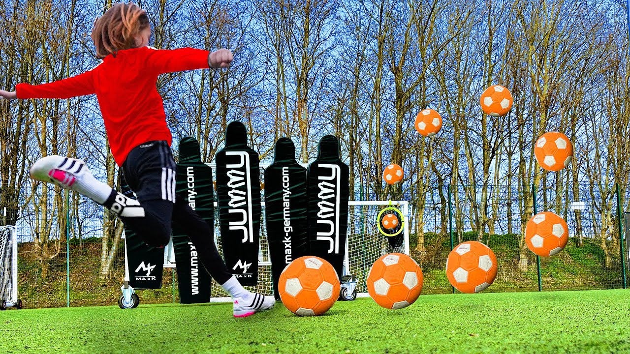 OVERPOWERED SWERVE BALL BATTLE | FATHER Vs SON - YouTube