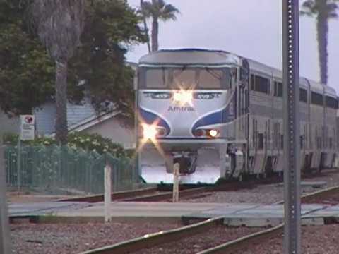 Pacific Surfliner Train #566 Arriving Oceanside - YouTube