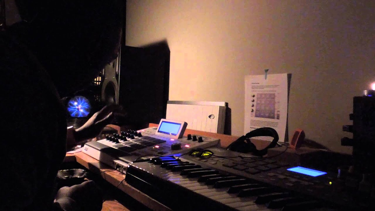 Akai MPC Ren 1.5 soul sample chops 2nd vid - YouTube
