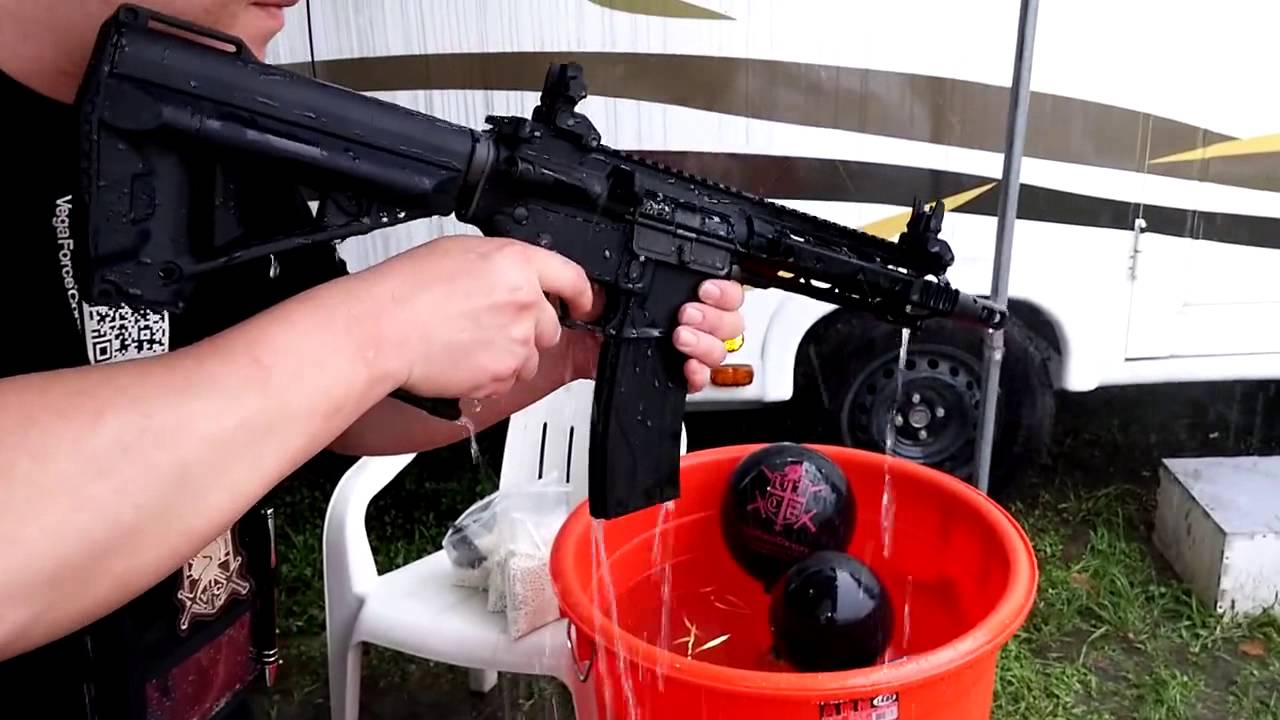 VFC M4 V2 System - VR16 Saber GBB - YouTube