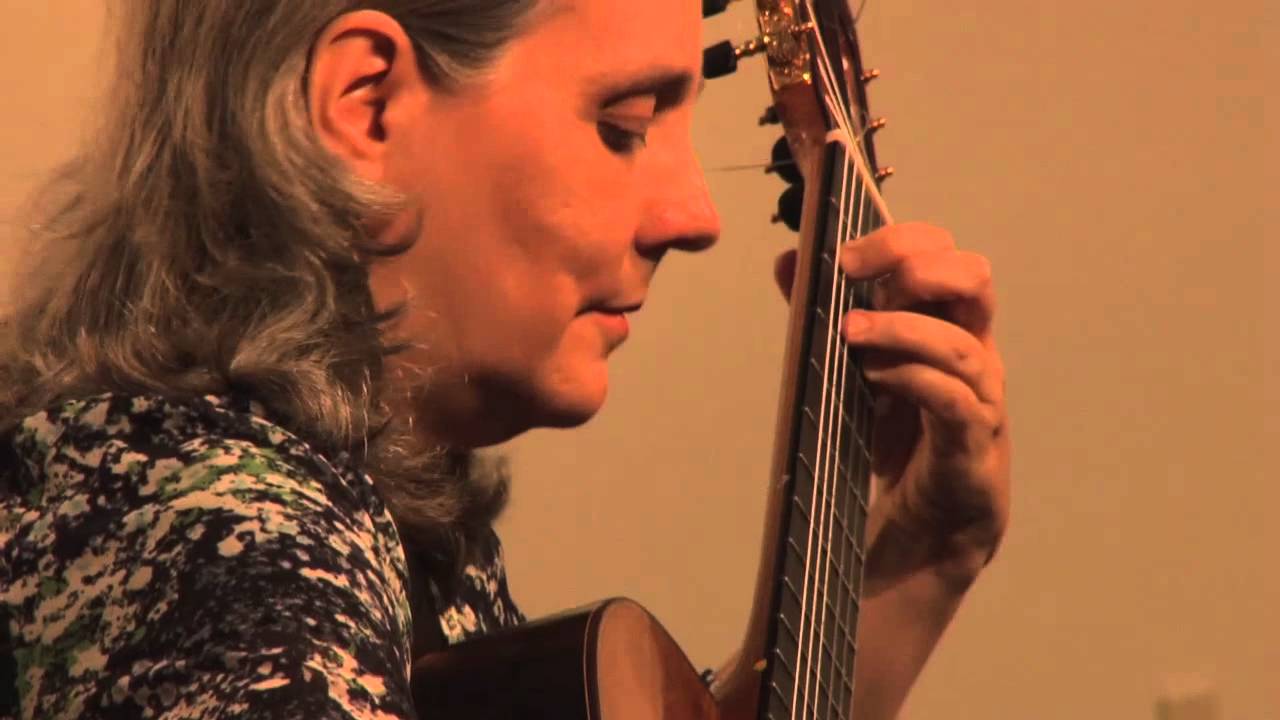 Recuerdos de la Alhambra - Mary Akerman - YouTube