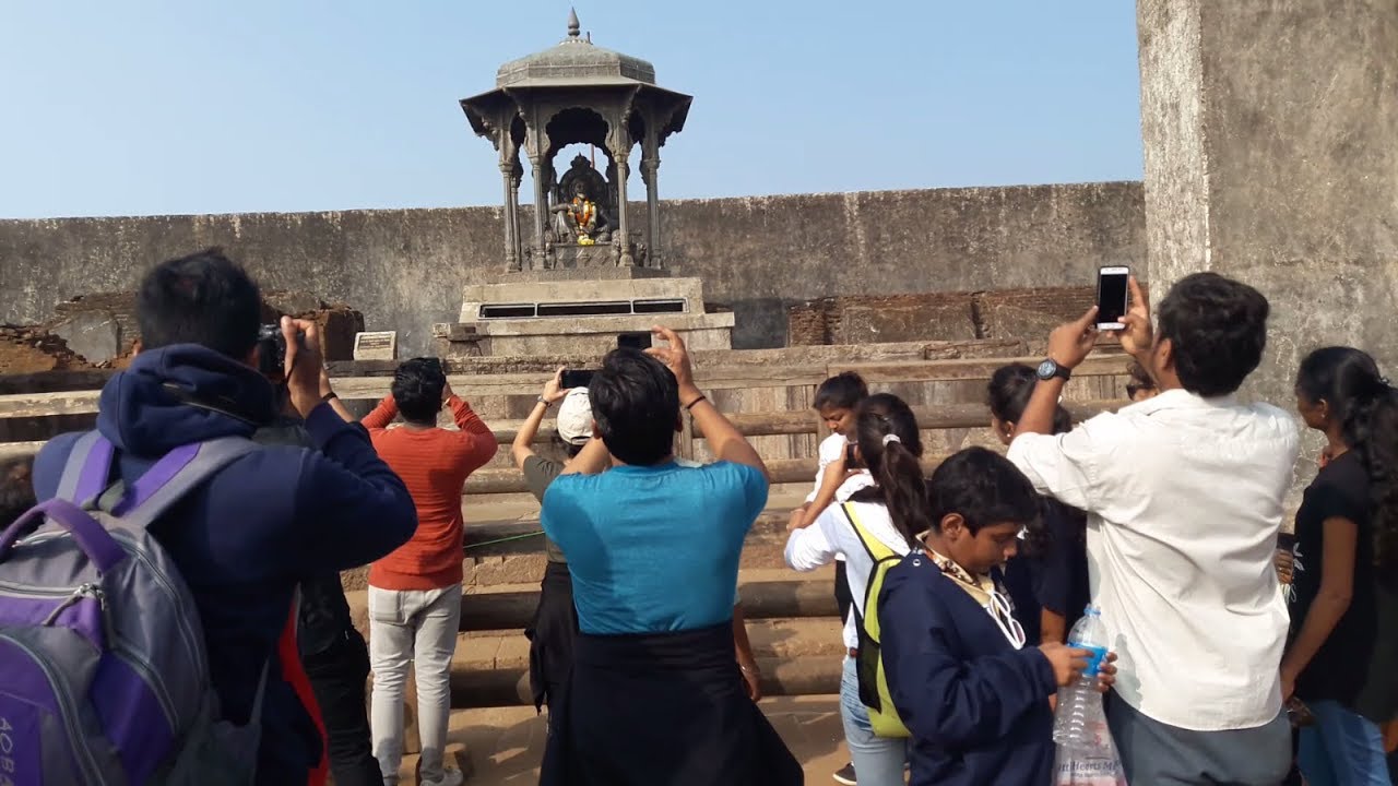 Raigad fort - Raj Darbar Nagarkhana - YouTube