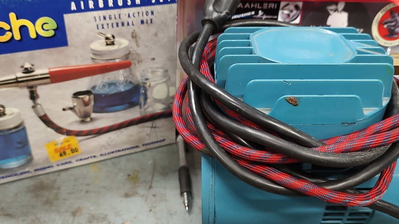 Finally some airbrush action done. And the week from hell at work - YouTube