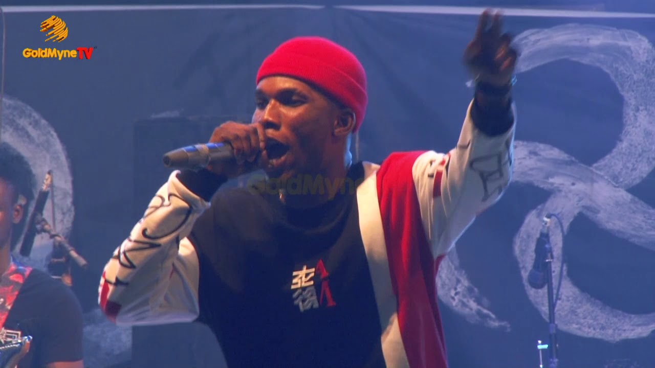 VICTOR AD'S EXCITING PERFORMANCE AT FELABRATION 2019 - YouTube