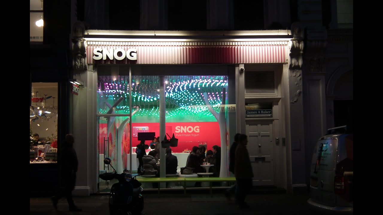 Snog Frozen Yoghurt! - YouTube