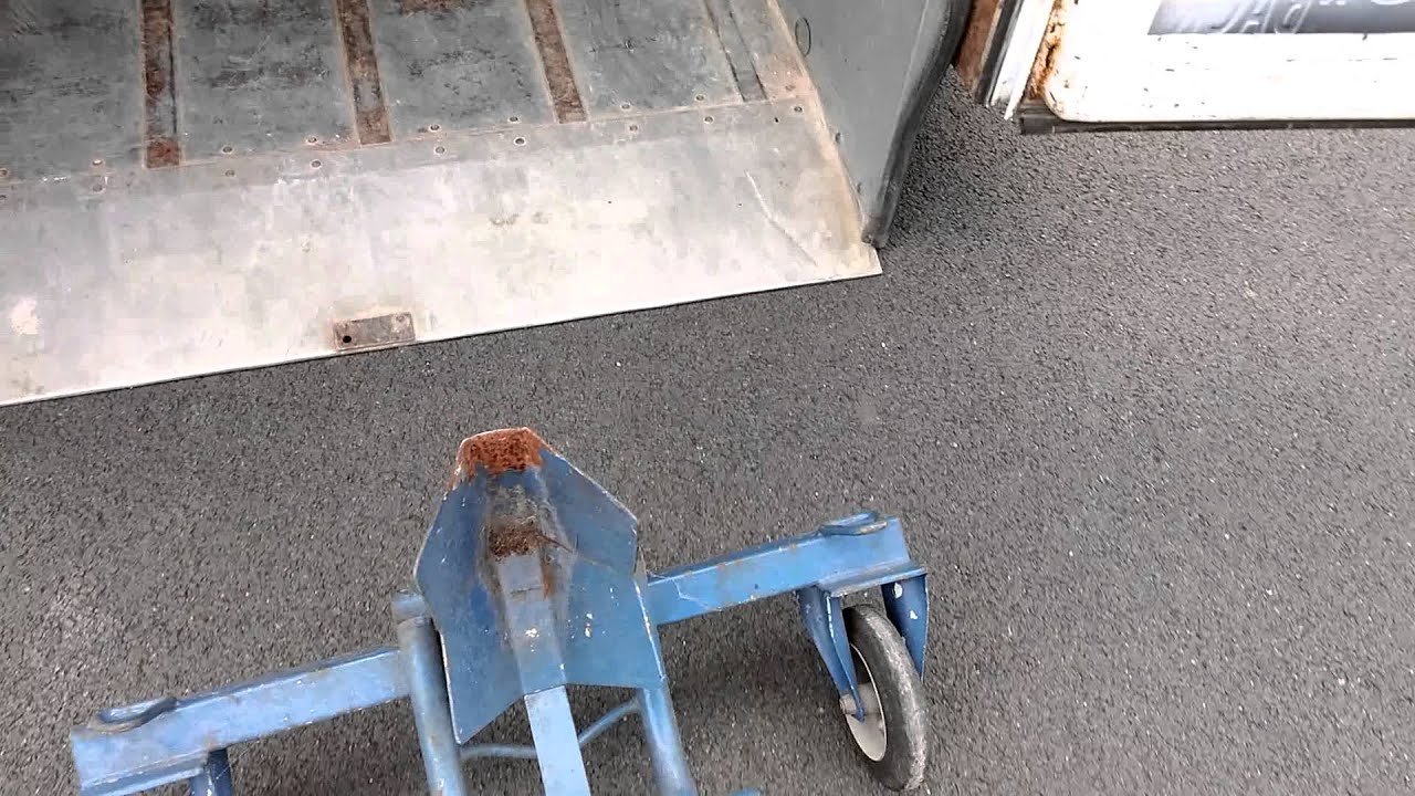 Fiat Ducato Razorback Van Low Loader - YouTube