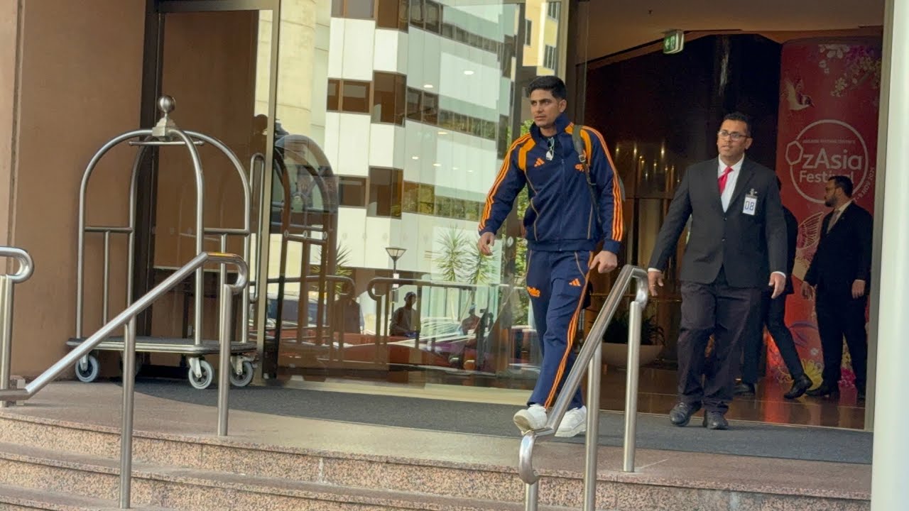 Gill & company leaves for Sydney. All updates - YouTube