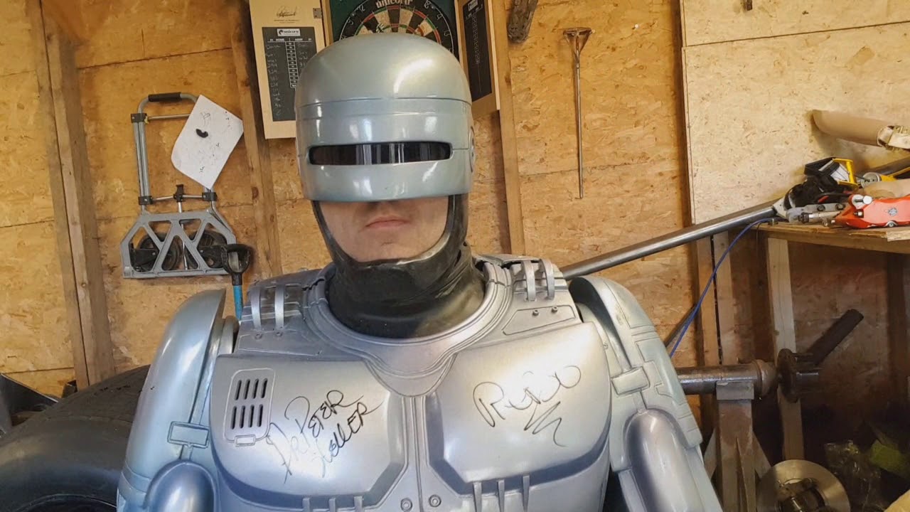 robocop head shave - YouTube
