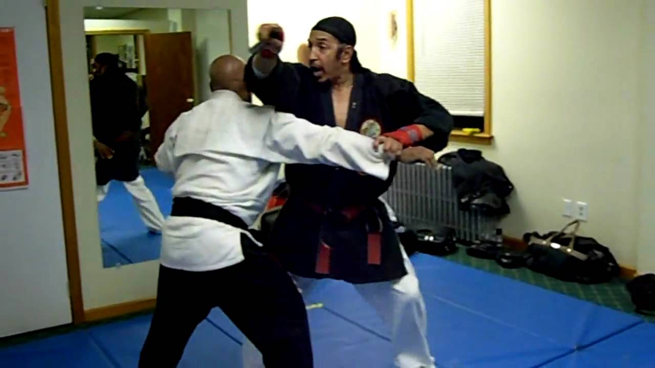 Sanuces Ryu Jiu Jitsu KnifeTechniques - YouTube