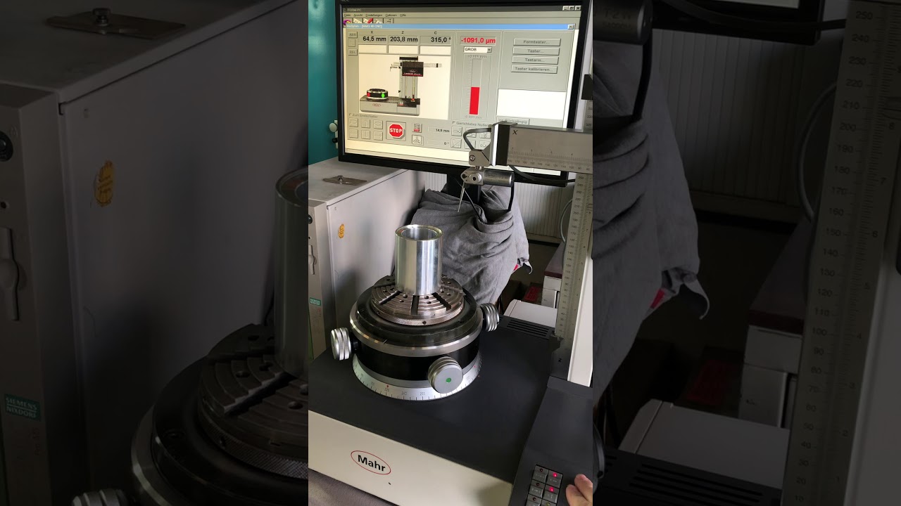 MAHR MMQ 40 Measuring Machine - YouTube