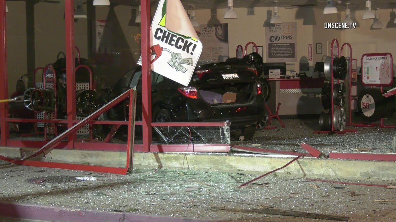Crash Sends Car Into America's Tire Store In Los Angeles - YouTube