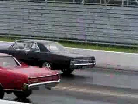 GTO drag race - YouTube