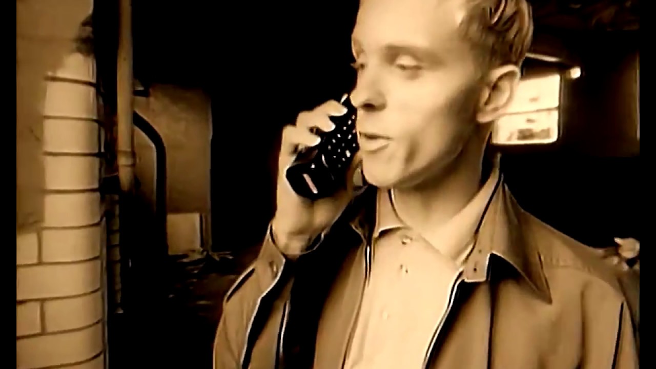 The Shamen - Ebeneezer Goode - YouTube