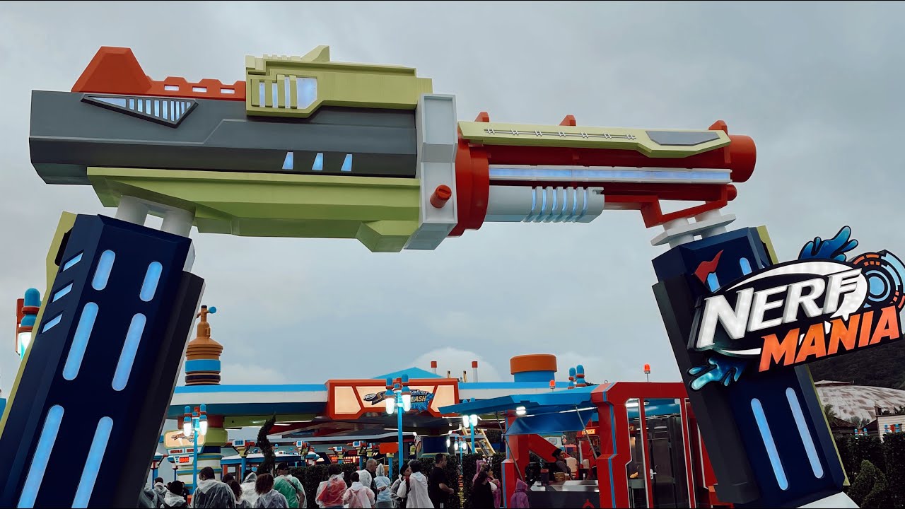 4K NERF MANIA WALKING TOUR | BETO CARRERO WORLD | + IMAGENS NOTURNAS | Evelyn Maria - YouTube