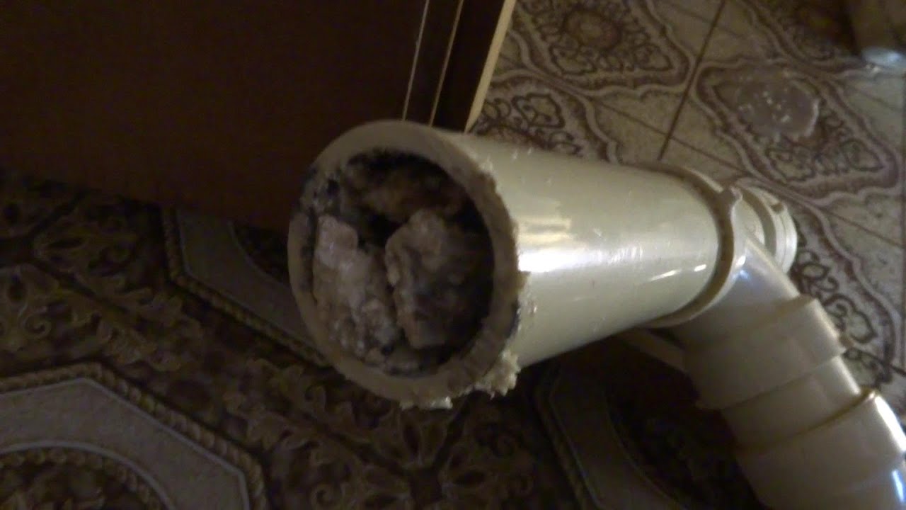 PLUMBING KITCHEN SINK DRAIN ON LOWER LEVEL BACKING UP - YouTube