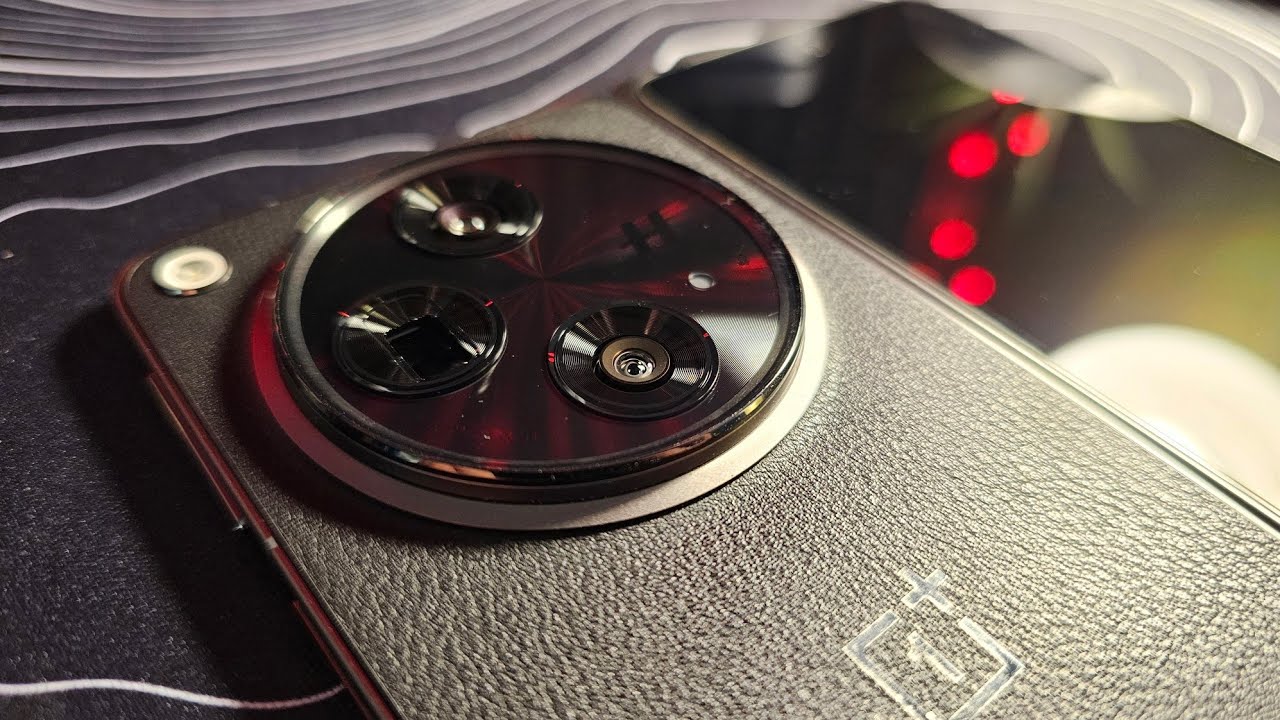 OnePlus Open Macro mode vs Pixel 8 Pro and S23 Ultra - YouTube