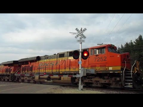BNSF 7252 East Loaded Oil Strange Horn (4-11-2020) - YouTube