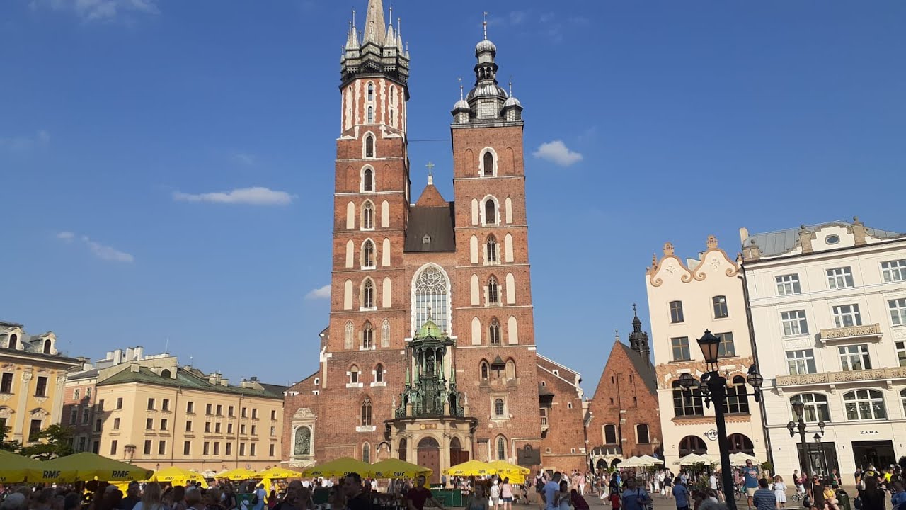 Krakow Christmas Market 2021 | Poland | Evening Tour - YouTube