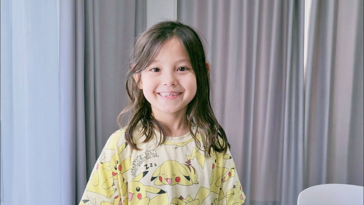 Zoe sing "Rewrite the star"(Sing on beat with backing track) - YouTube