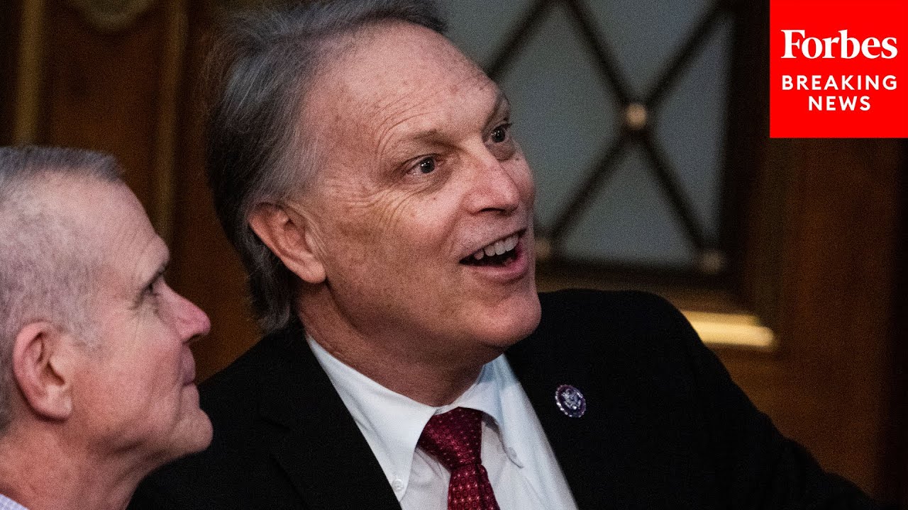 JUST IN: Andy Biggs Applauded For Round 15 Speaker Vote - YouTube