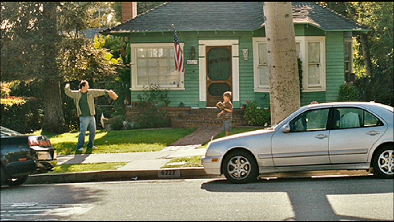 Rear Window v Disturbia Video Essay - YouTube