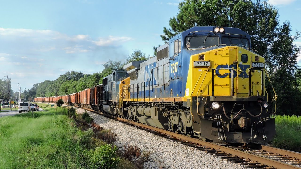 HD: CSX 7317 leads CSX W062-12 in Palmetto, GA - YouTube