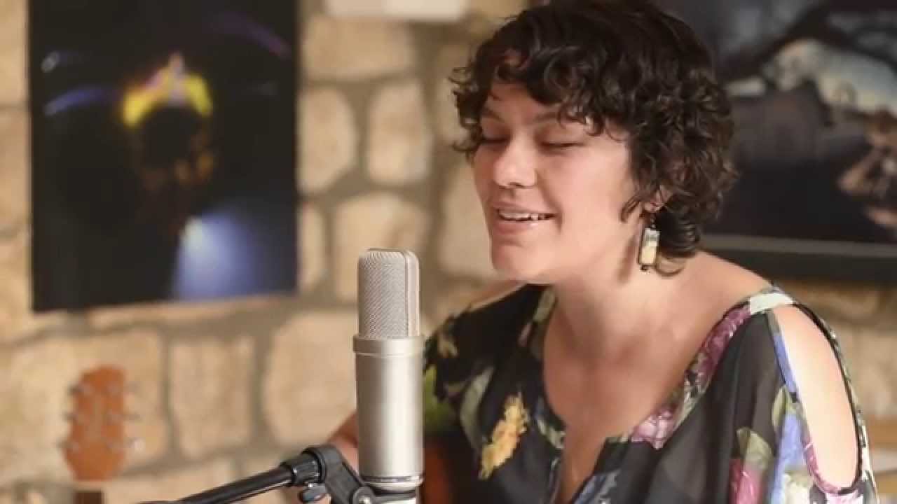 DEB MARGOLIN - "Flowers and Dragons" (Gallery Sessions) - YouTube