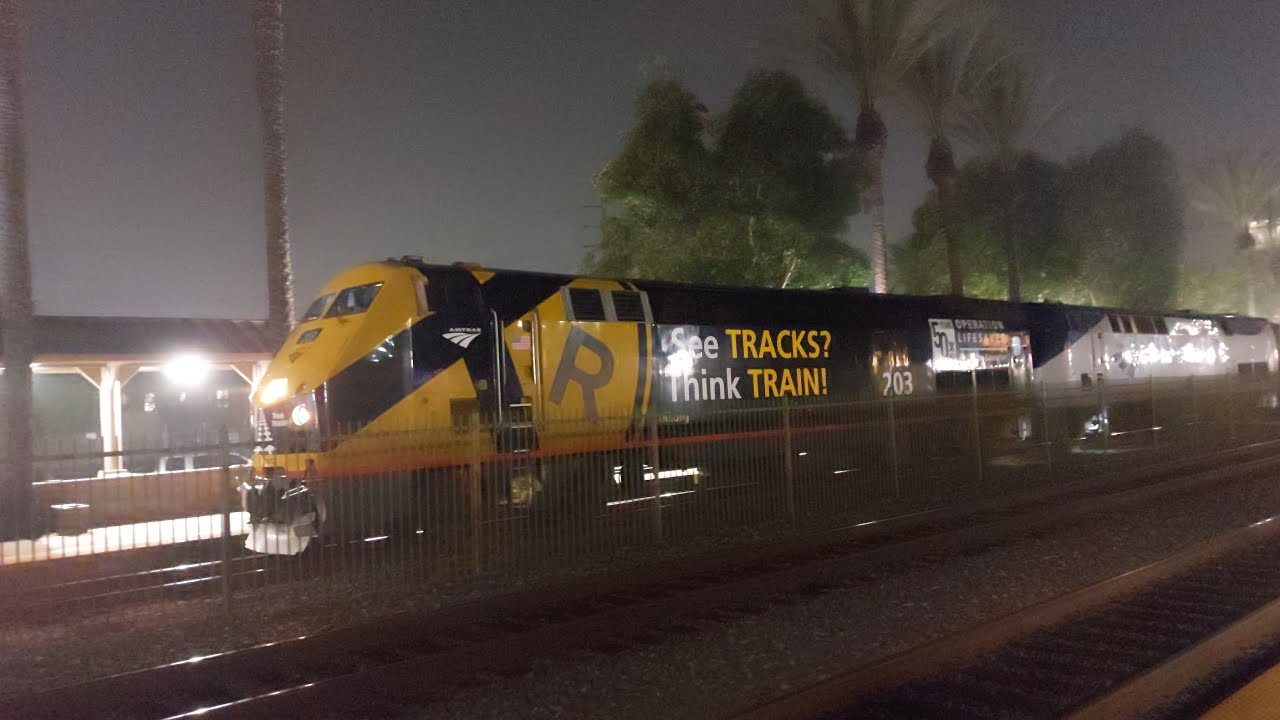 Railfanning Fullerton on 12/14/25 FT Amtrak 203 BNSF 729 and NS 4016 ...