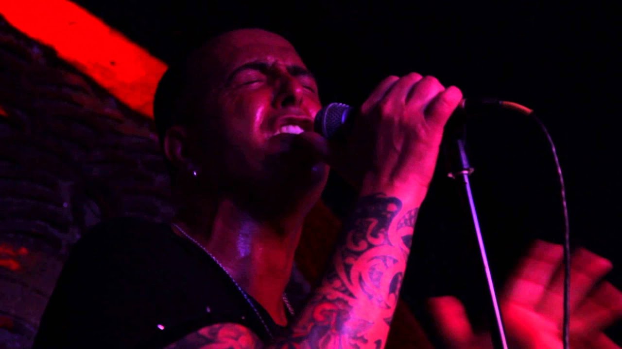 FRANCO RICCIARDI "A VERITÀ" LIVE ROMA "CAFFÈ LATINO" 20/04/13 - YouTube