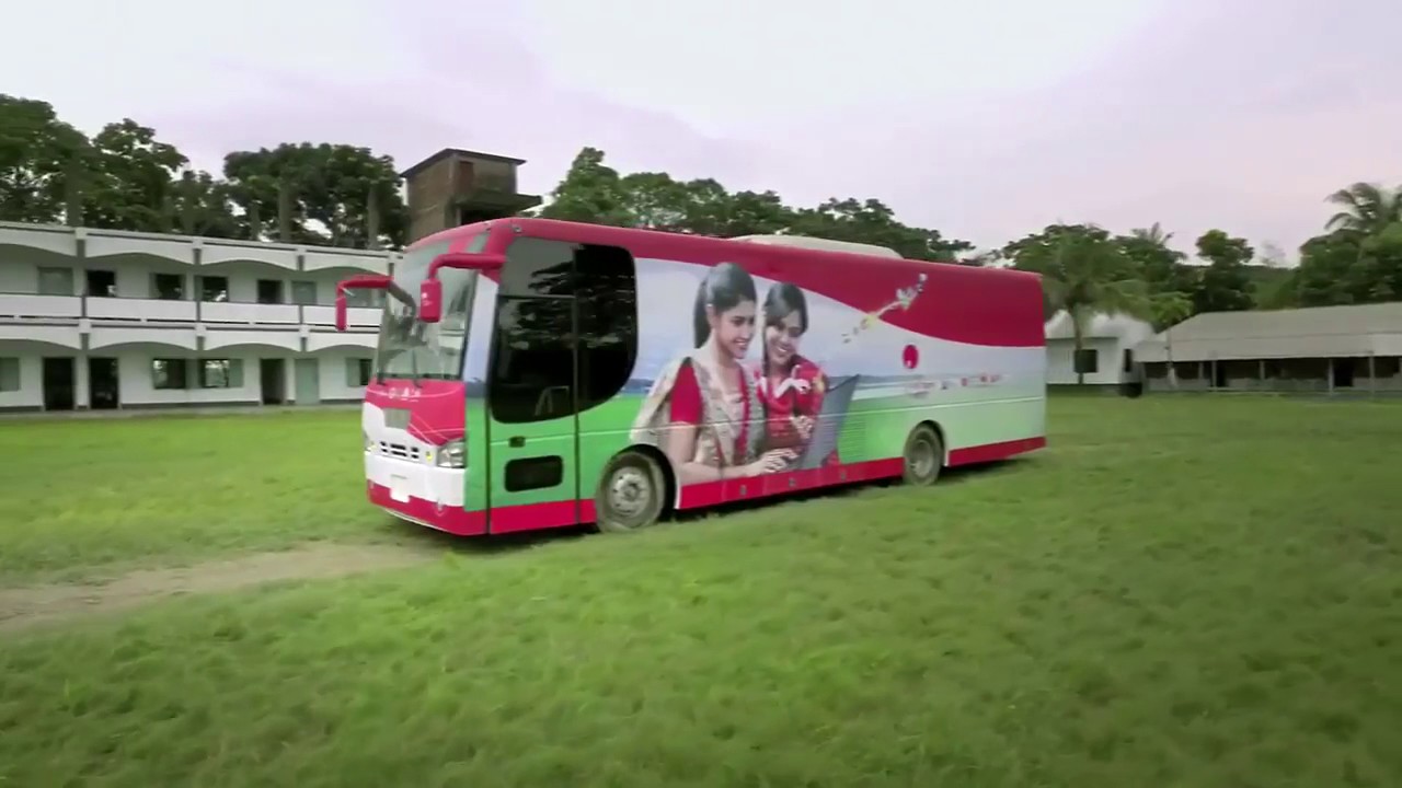 ICT Training Bus DIGITAL WORLD 2016 - YouTube