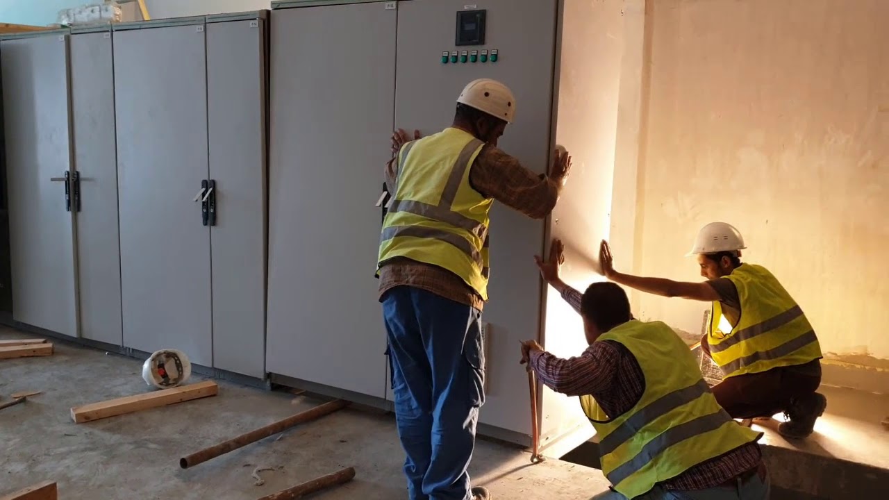 Low Voltage Switch gear (MDB) installation تركيب لوحات التوزيع الرئيسية ...