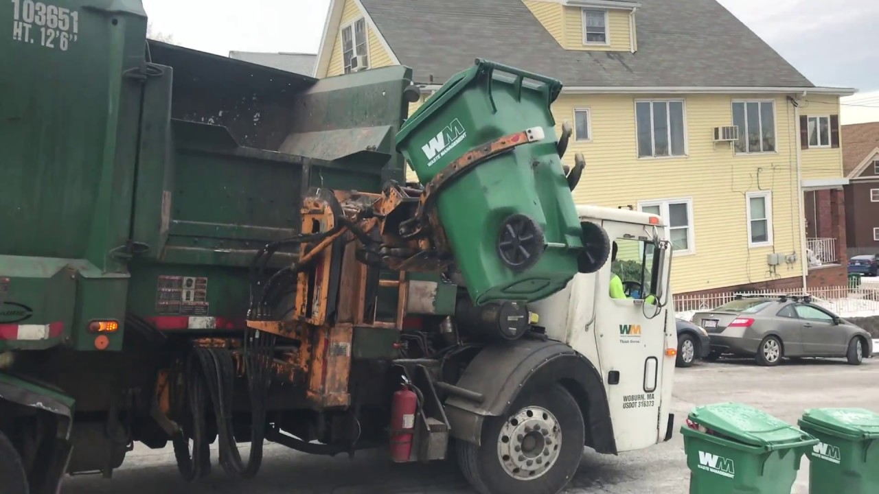 Waste Management 103651 ~ Mack LEU Labrie Automizer ASL - YouTube