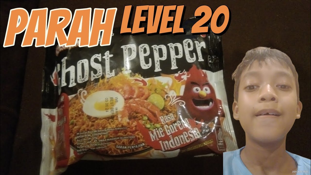 Makan mie ghost peper parah bikin p1n9san - YouTube