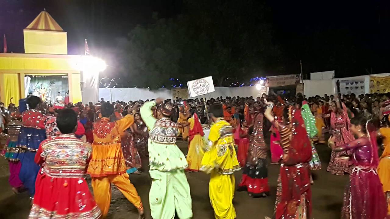 Sanedo sanedo lal lal sanedo Garba step - YouTube