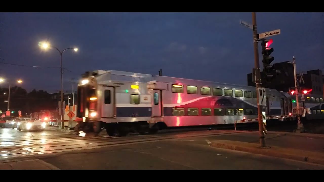 NIGHT TRAINS EXO Commuter With F59PH at Wilderton Street Crossing - YouTube