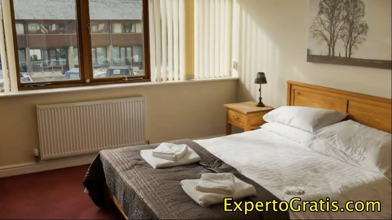 Tewitfield Marina, Carnforth, United Kingdom - 5 star hotel - YouTube